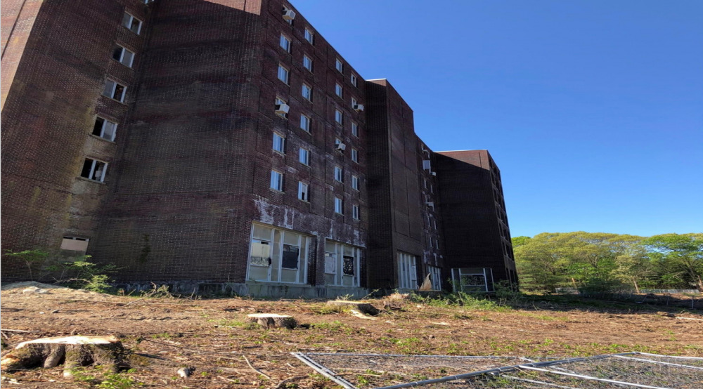 Lakeville Hospital project called financially infeasible without aid ...